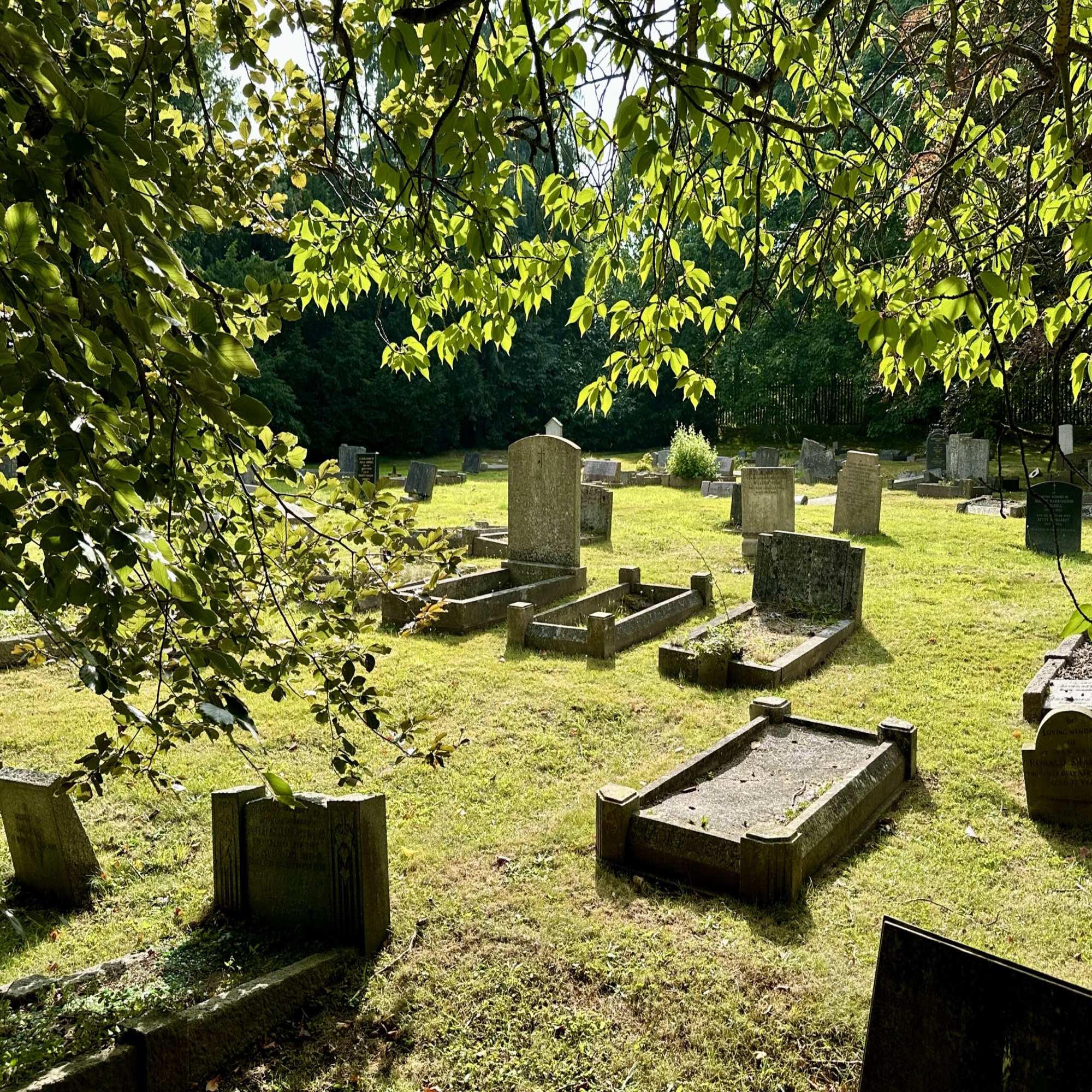 FAQs about Cemetery Etiquette: Dos and Don'ts When Visiting Gravesites ...